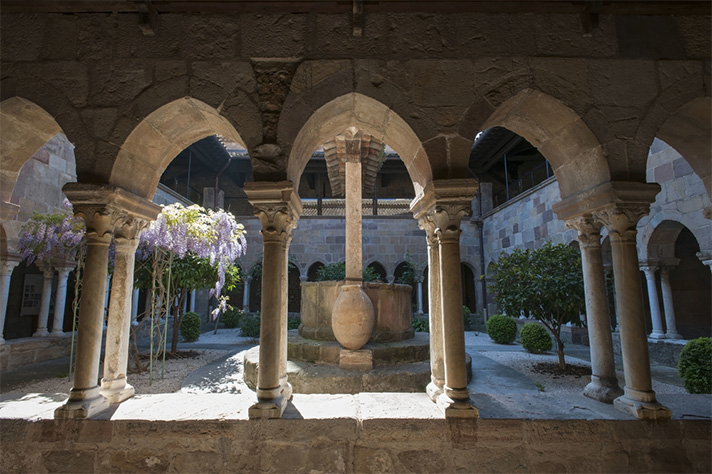Histoire du cloître de la cathédrale de Fréjus